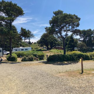 Seal Rocks RV Cove - Seal Rock, Oregon - RV LIFE Campground Reviews
